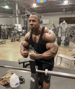 Joe Mackey (IFBB Pro) Height, Age, Weight, Olympia