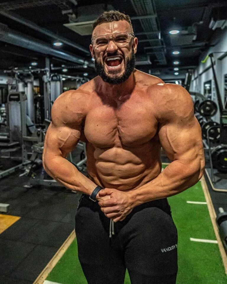 Ryan Crowley Bodybuilder Age, Weight, Height, Now, Pec Tear