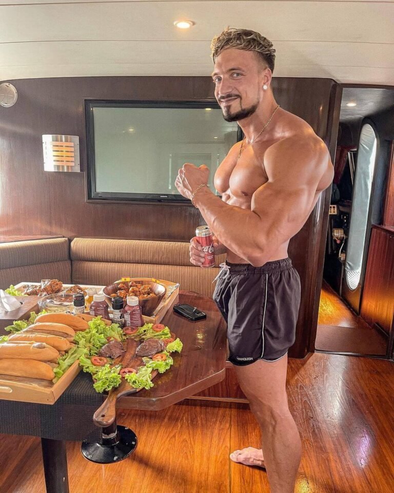 Jo Lindner Diet Plan and Workout Routine – Tikkay Khan