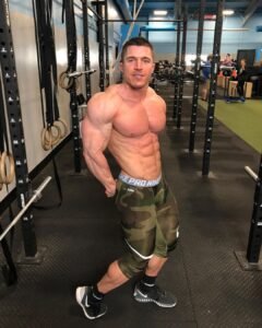 Brett Wilkin Bodybuilder Age, Weight, Height, Wife, Olympia - Tikkay Khan