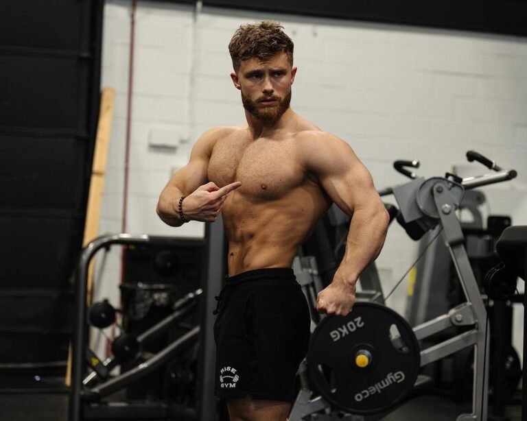 Jeff Nippard’s Effective Push-Day Exercises for Building Chest ...