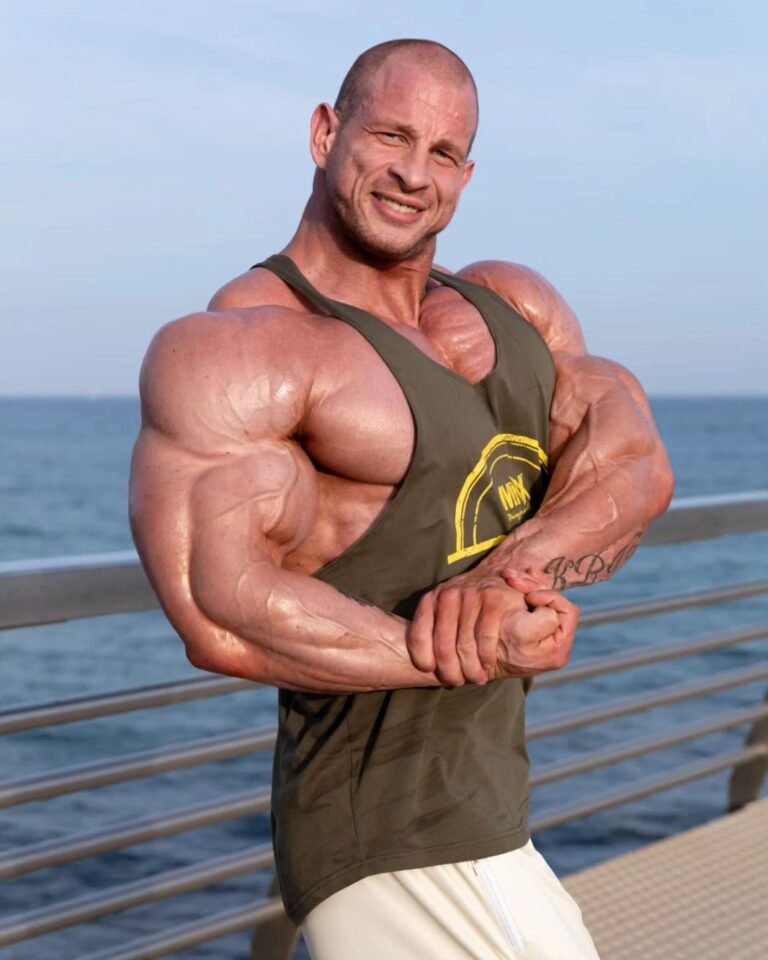 Road to the 2023 Olympia: Michal Krizo Powers Up His Back - Tikkay Khan