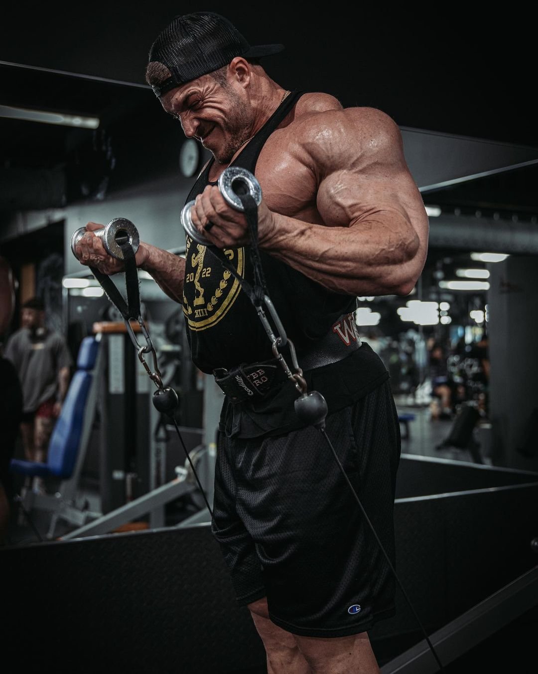 Brett Wilkin Trains Chest and Shoulders In Preparation for His 2023 Mr ...