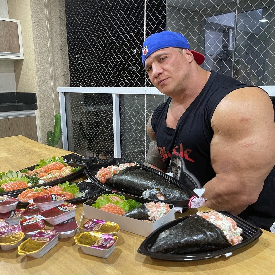 Fabio Giga- The Brazilian Bodybuilding Giant - Tikkay Khan