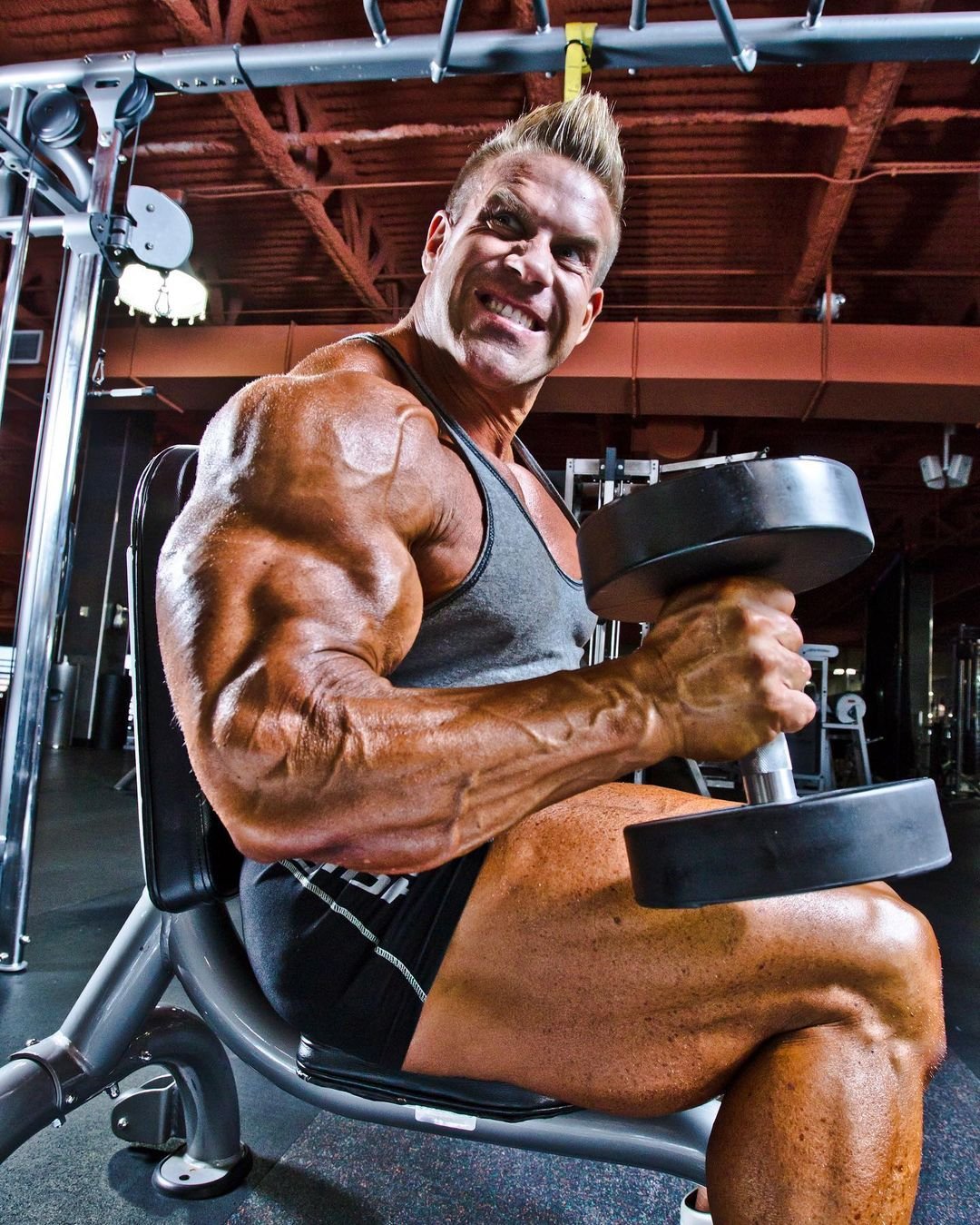 Jay Cutler’s Top 3 Exercises for Sculpting Monumental Lats - Tikkay Khan