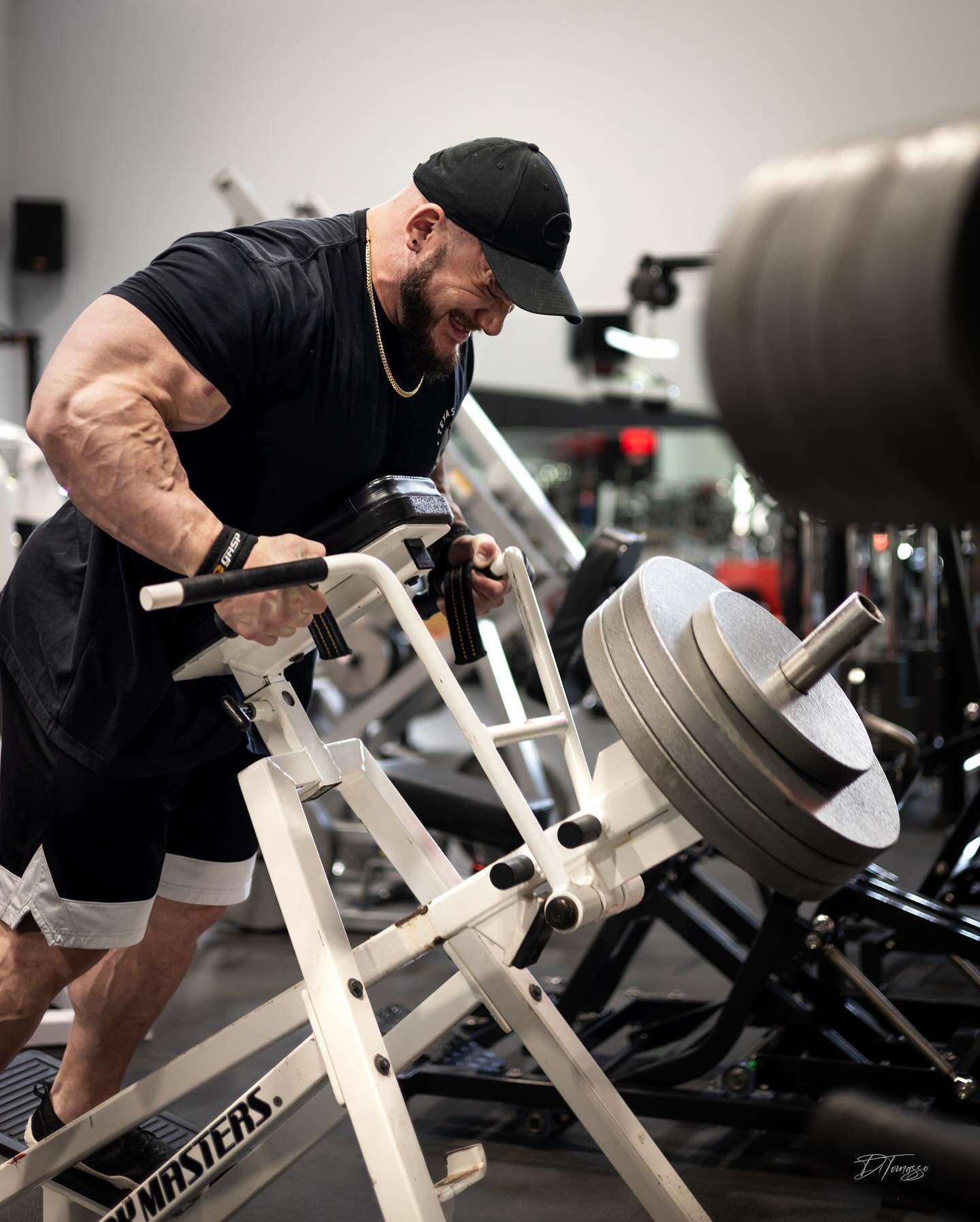 Hunter Labrada’s Intense Off-Season Arms Workout - Tikkay Khan