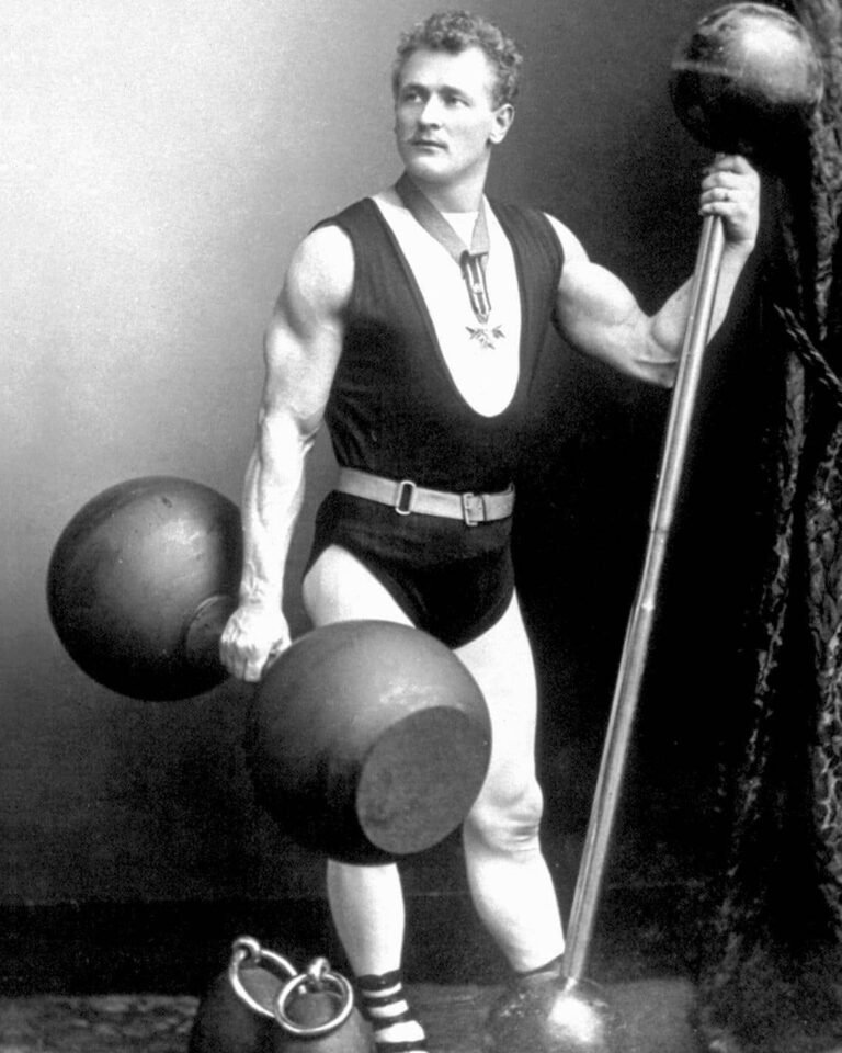 The History of Bodybuilding: From Sandow to Classic - Tikkay Khan