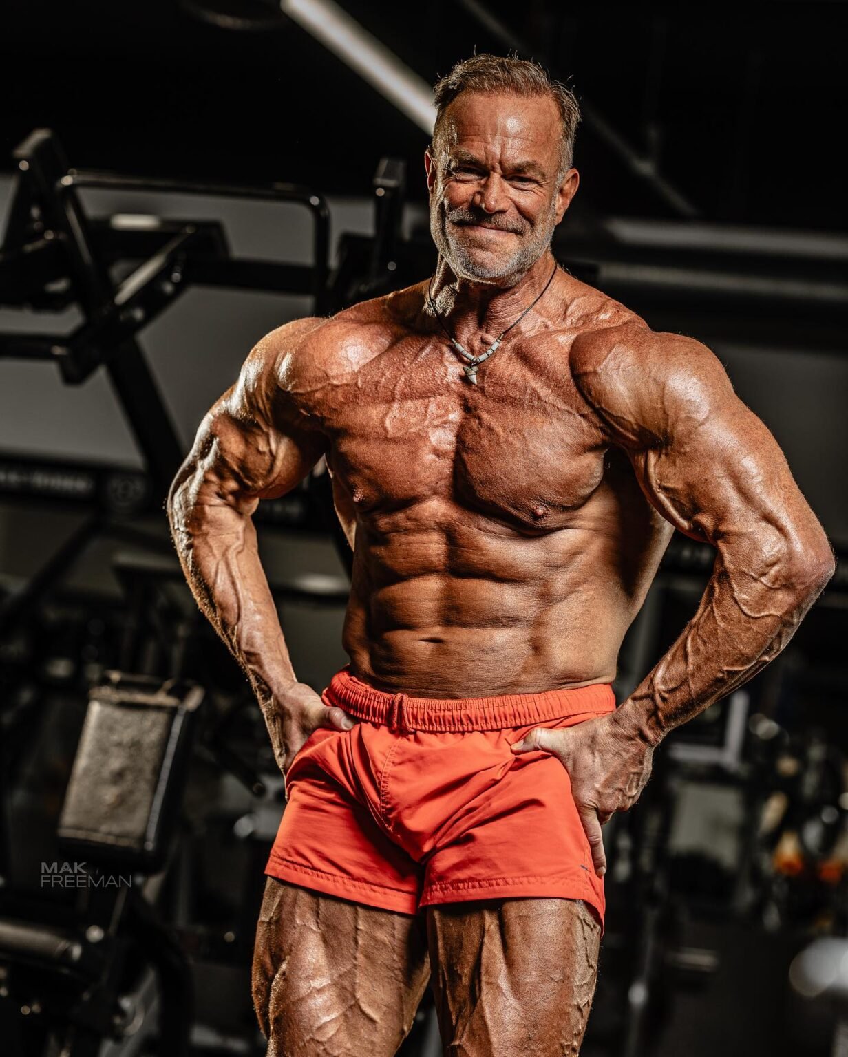 Julian Molteno Bio, Age, Weight, Height, Diet, and Training – Tikkay Khan
