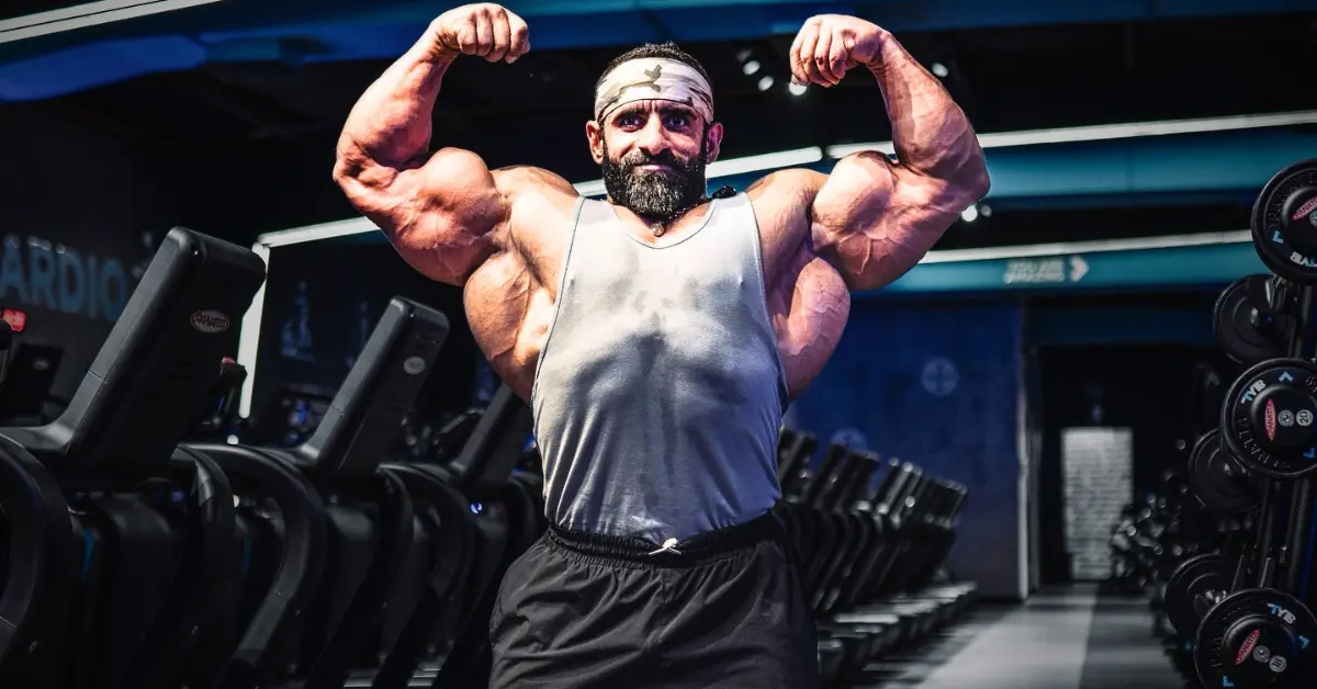 Hadi Choopan Arrives in the US and Chest Training Session - Tikkay Khan