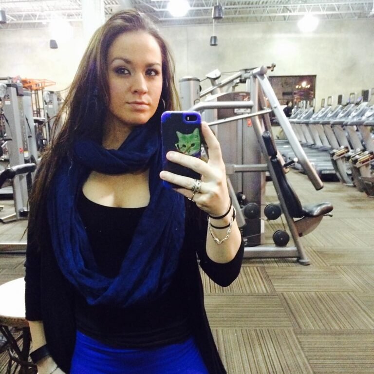 Bodybuilder Hayley McNeff Passes Away at 37 - Tikkay Khan