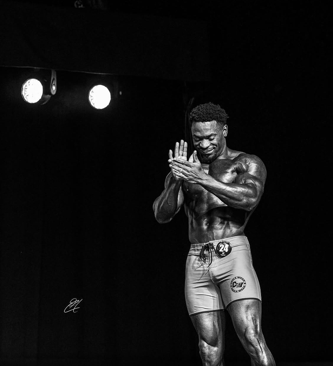 Emanual Hunter Bodybuilder Biography: Age, Height, Weight, Diet, and ...