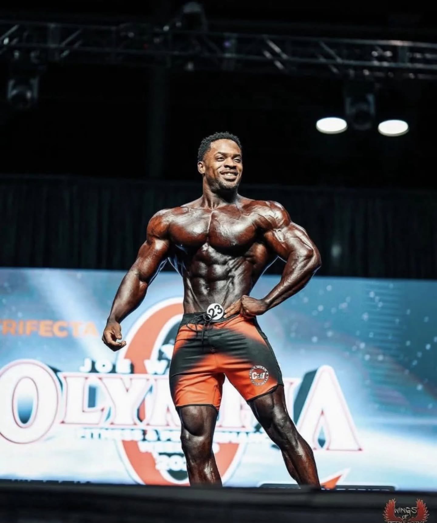 Emanual Hunter Bodybuilder Biography: Age, Height, Weight, Diet, and ...
